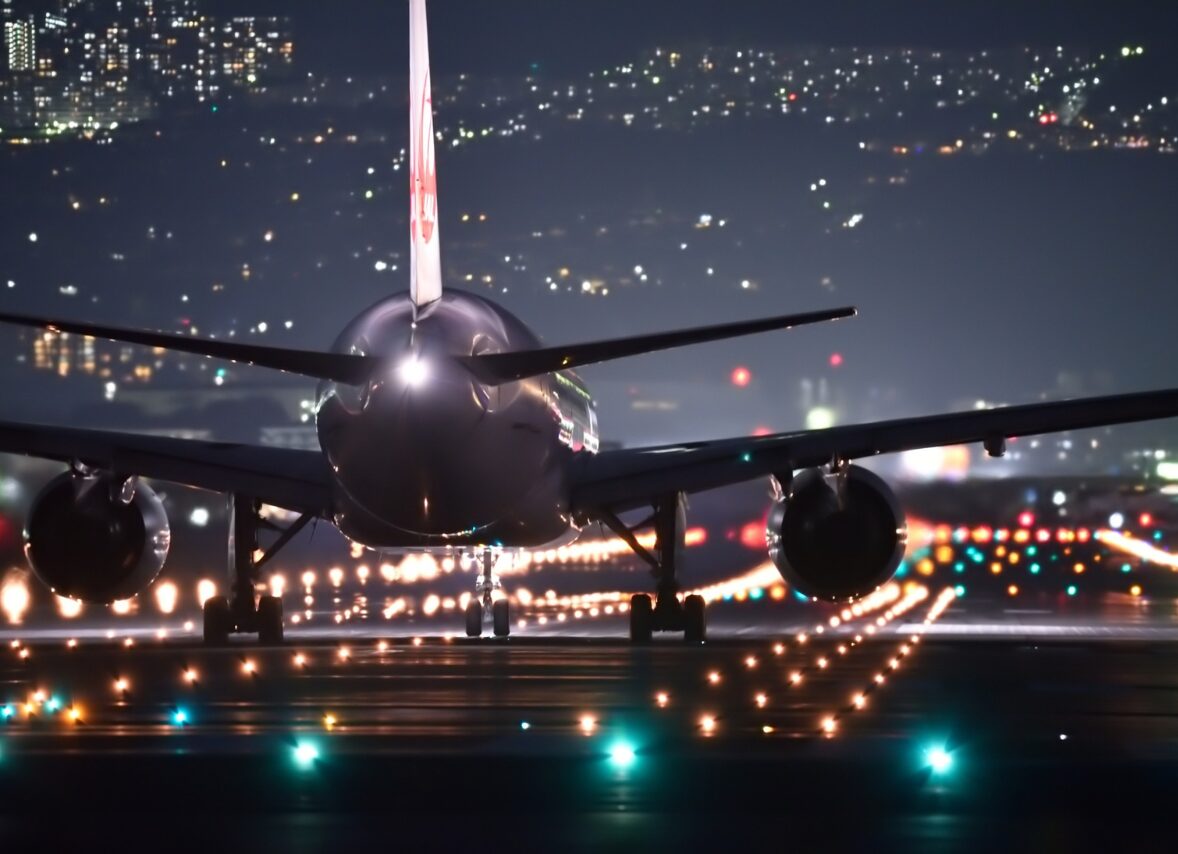 Facial recognition at Dubai International Airport: Emirates deploys 200 ...